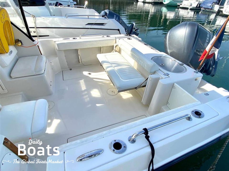 2011 Cobia Boats 256 for sale. View price, photos and Buy 2011 Cobia ...