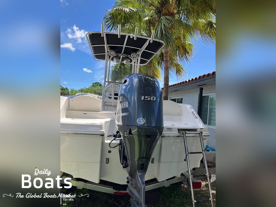 2022 Robalo R200 for sale. View price, photos and Buy 2022 Robalo R200 ...