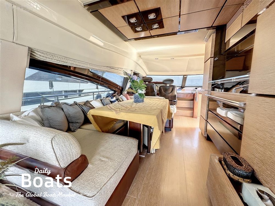 2009 Azimut Yachts 70 for sale. View price, photos and Buy 2009 Azimut ...