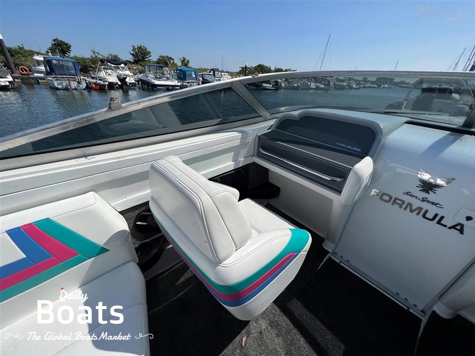 1996 Formula 252 Ss for sale. View price, photos and Buy 1996 Formula ...