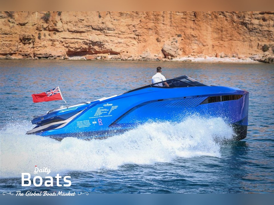 2019 Princess Yachts R35 for sale. View price, photos and Buy 2019 ...