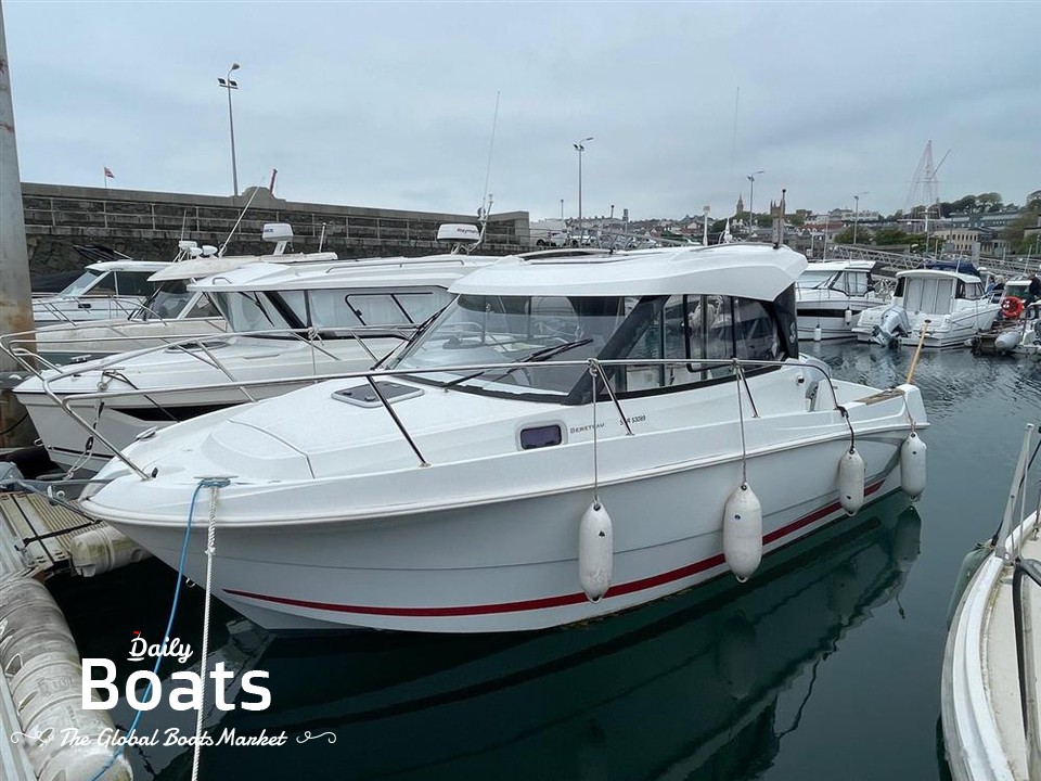 2015 Beneteau Boats Antares 780 for sale. View price, photos and Buy ...