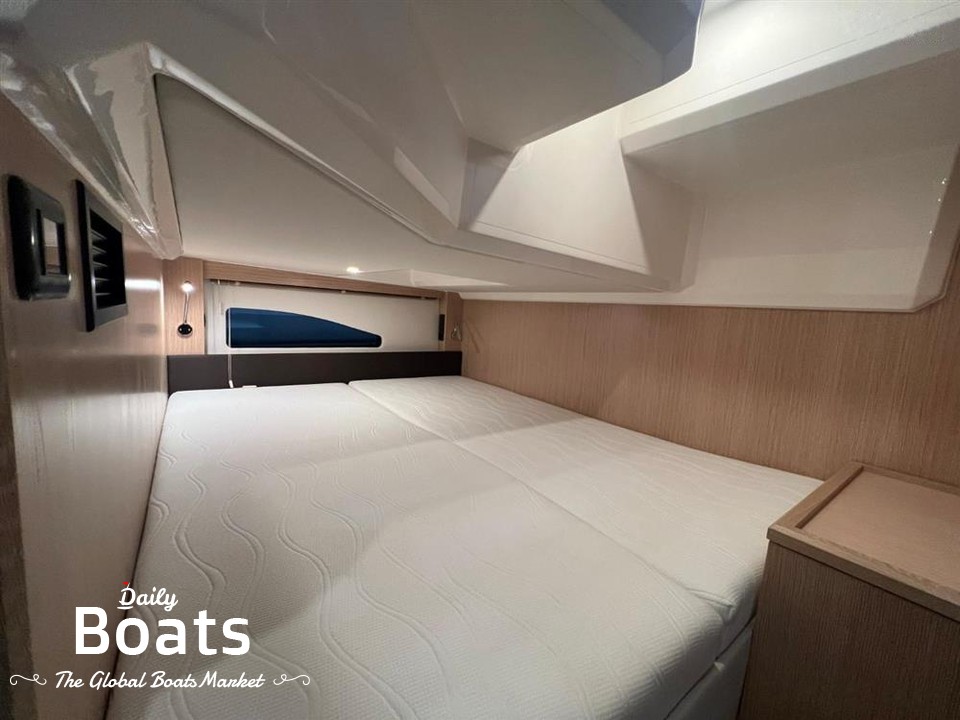 2023 Bavaria Yachts Sr33 for sale. View price, photos and Buy 2023 ...