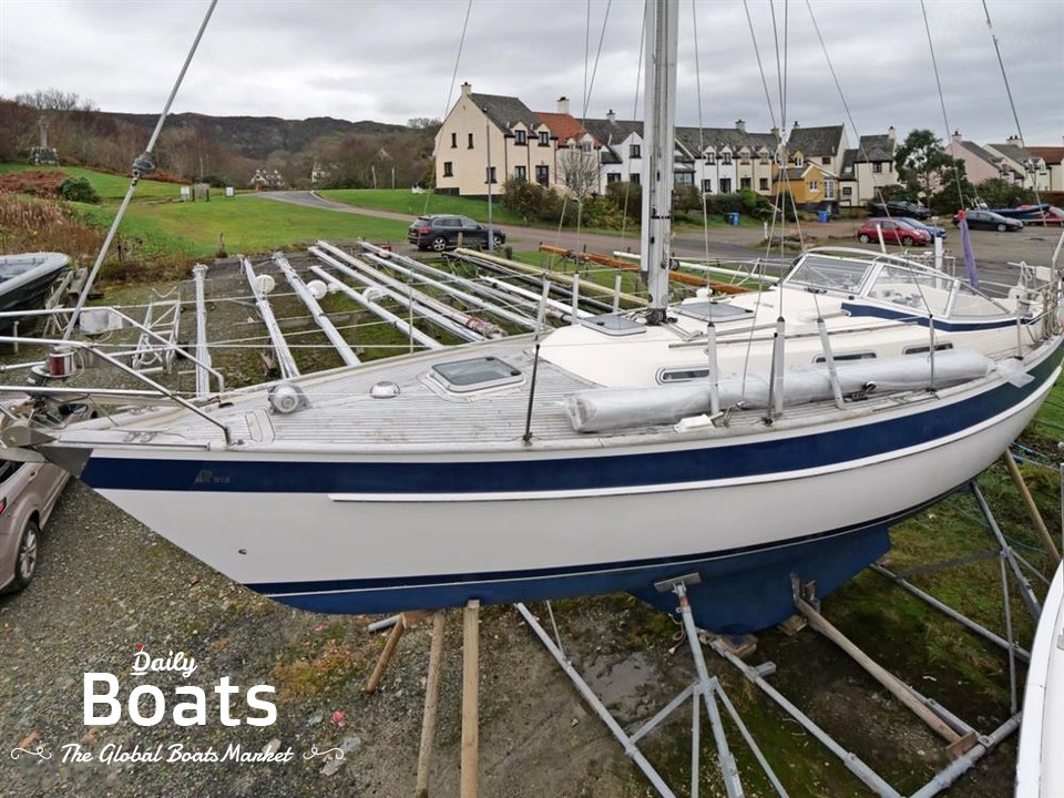 1989 Hallberg Rassy 312 for sale. View price, photos and Buy 1989 ...