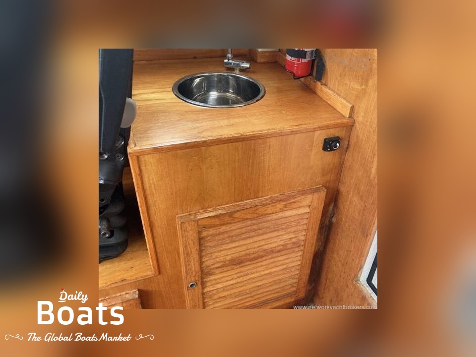 2007 Cygnus Marine Tornado 28 for sale. View price, photos and Buy 2007 ...