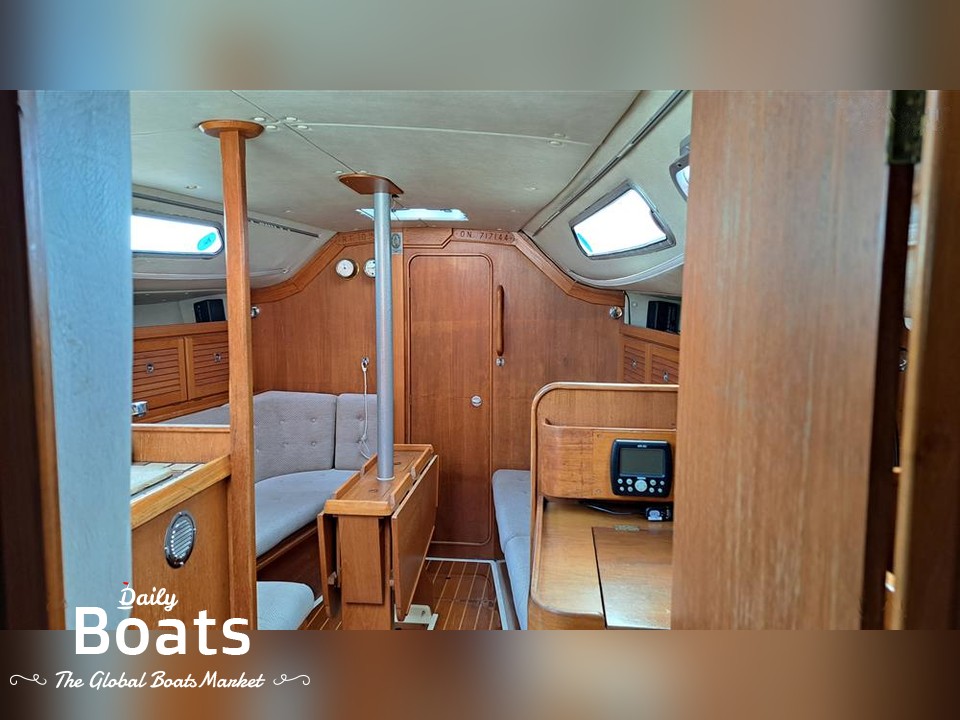 1989 Westerly Storm 33 for sale. View price, photos and Buy 1989 ...