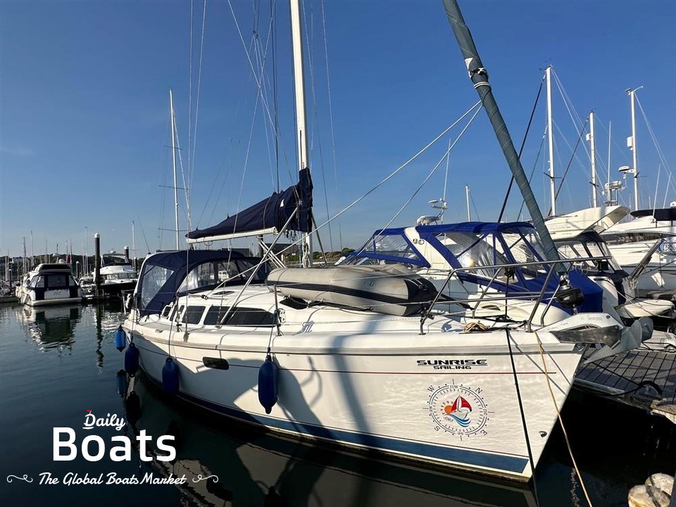 1998 Hunter Legend 340 for sale. View price, photos and Buy 1998 Hunter ...