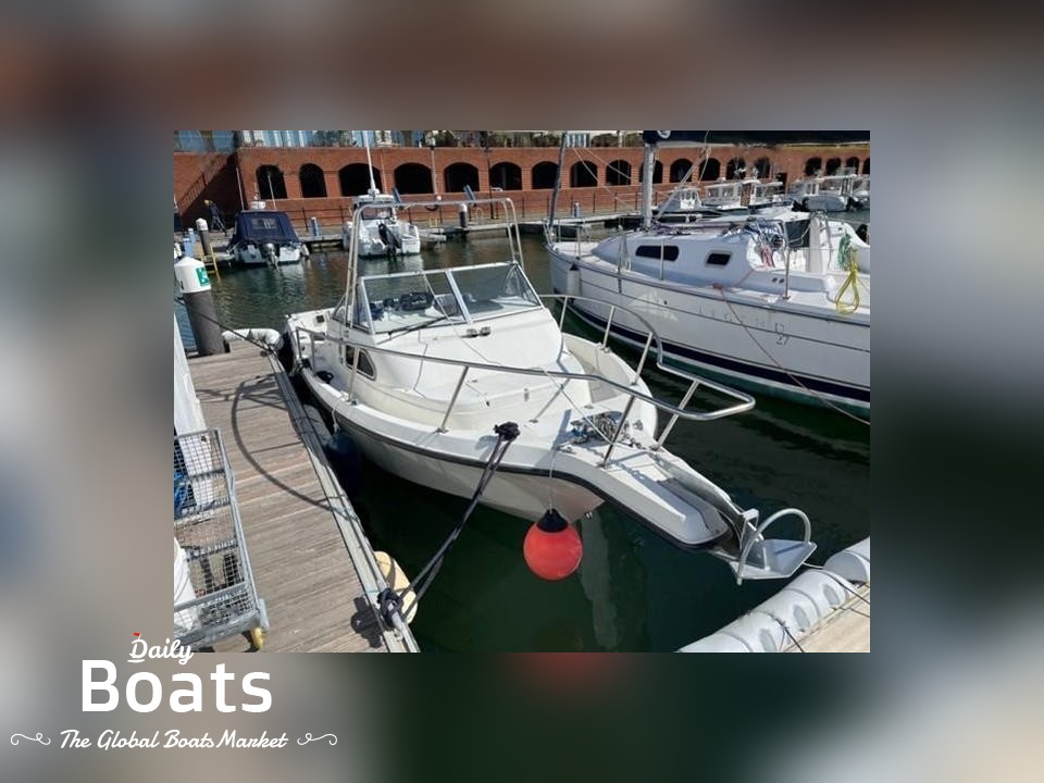 1992 Celebrity 2300 Fish Hawk for sale. View price, photos and Buy 1992 ...