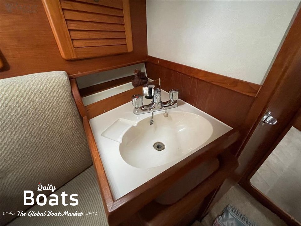 1988 Westerly Seahawk 34 for sale. View price, photos and Buy 1988 ...