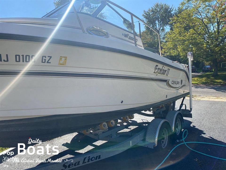 2006 Century Boats 2200 for sale. View price, photos and Buy 2006 ...