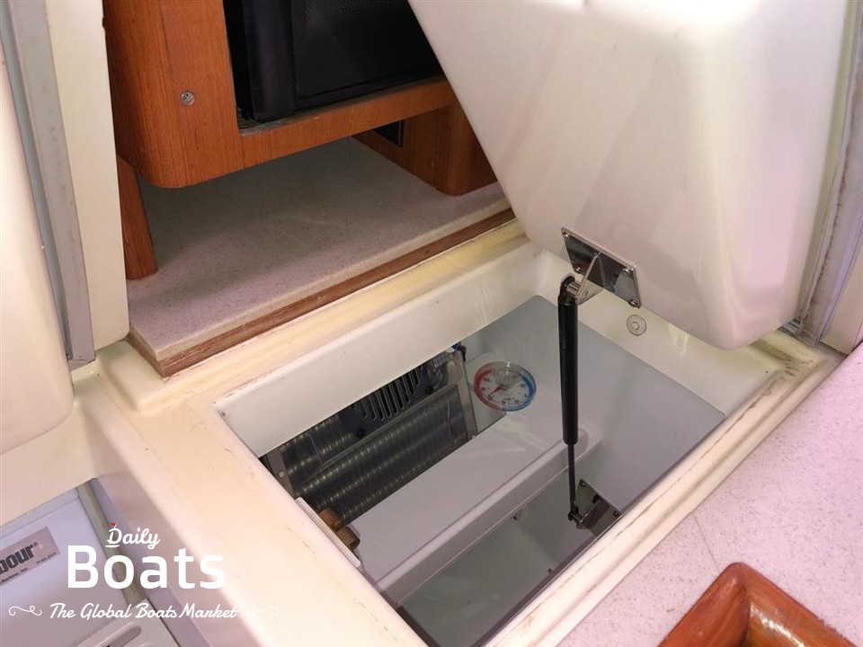 2004 Hunter 466 for sale. View price, photos and Buy 2004 Hunter 466 ...