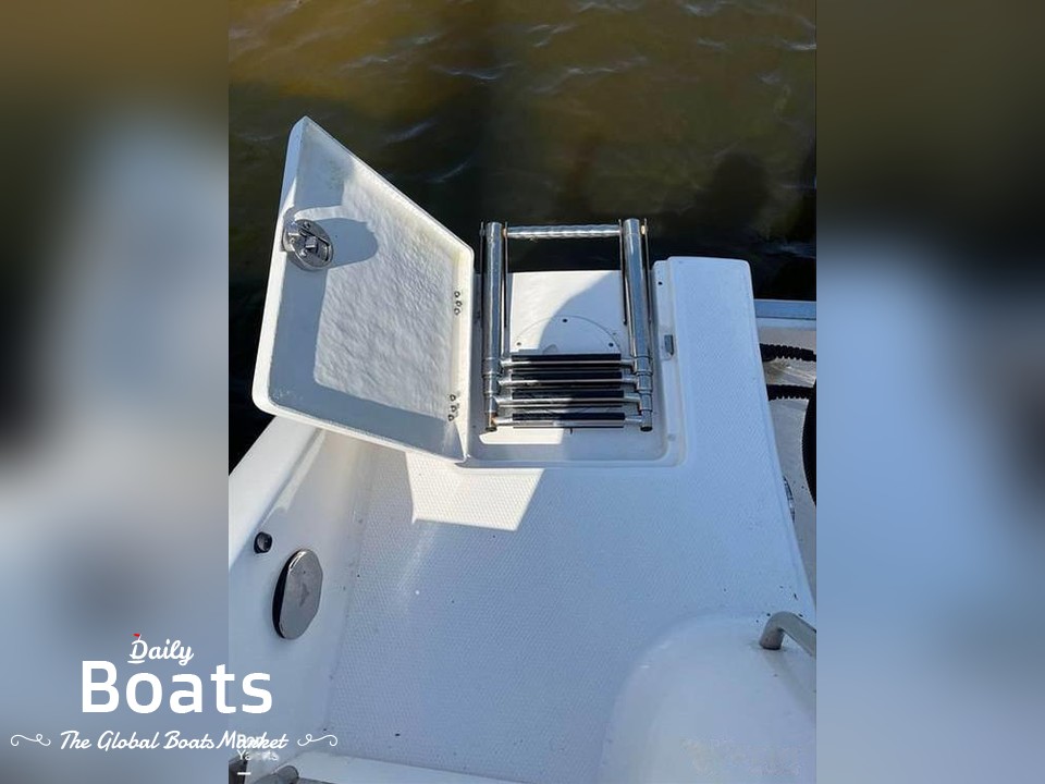 2021 Robalo R200 for sale. View price, photos and Buy 2021 Robalo R200 ...