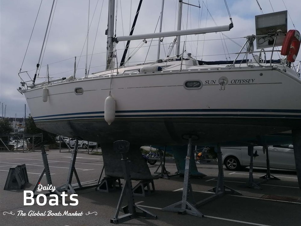 1992 Jeanneau Sun Odyssey 33 for sale. View price, photos and Buy 1992 ...