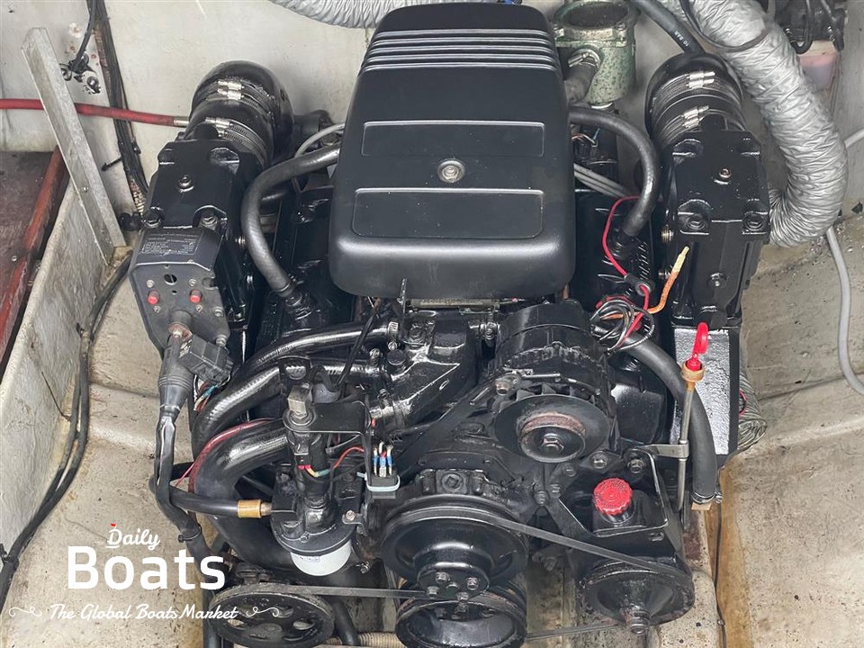 1995 Hardy Motor Boats Seawings 254 for sale. View price, photos and ...