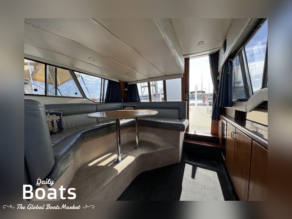 1990 Bayliner Boats 2958 Command Bridge for sale. View price, photos ...