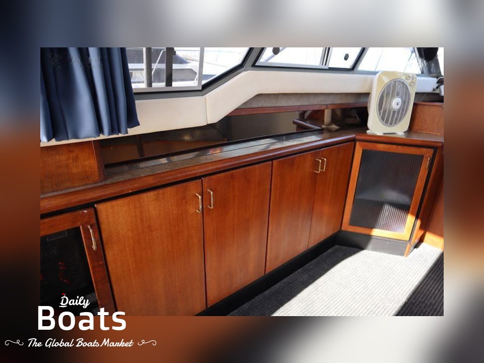 1990 Bayliner Boats 2958 Command Bridge for sale. View price, photos ...