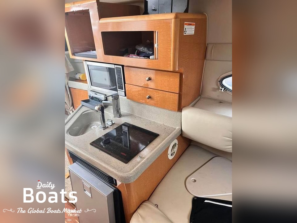 2010 Larson Boats 274 Cabrio for sale. View price, photos and Buy 2010 ...