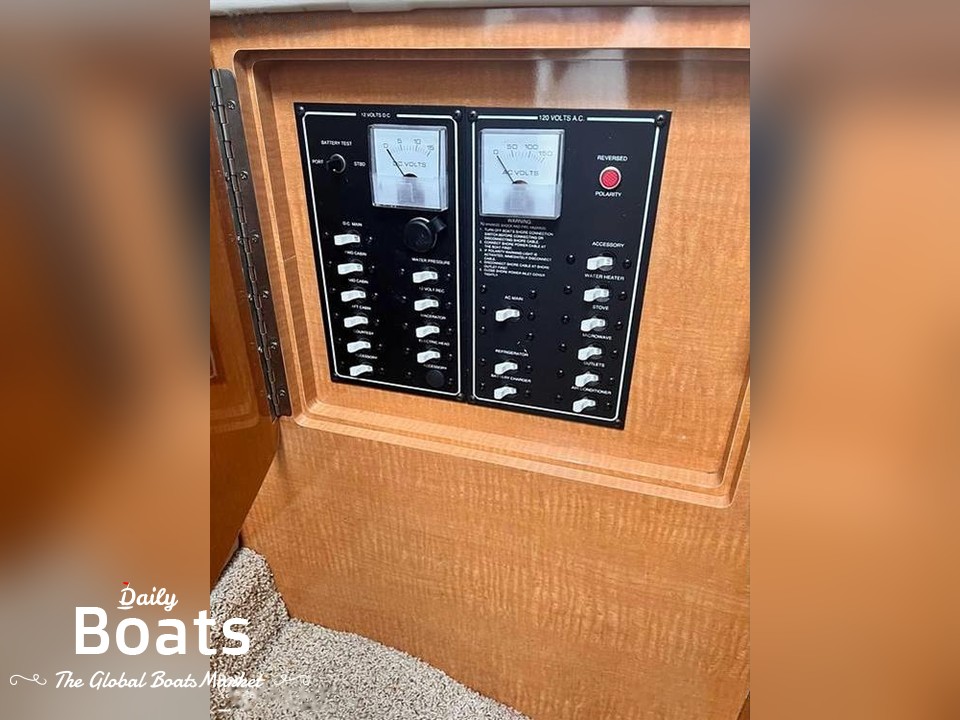 2010 Larson Boats 274 Cabrio for sale. View price, photos and Buy 2010 ...