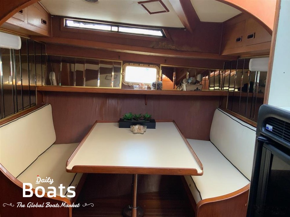 1986 President Double Cabin for sale. View price, photos and Buy 1986 ...