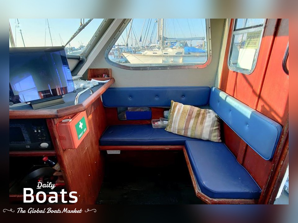 1981 Lochin 33 Sports Fisherman for sale. View price, photos and Buy ...