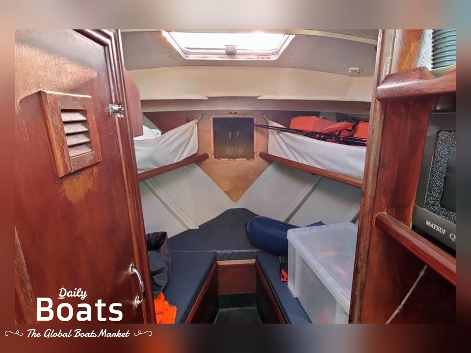 1981 Lochin 33 Sports Fisherman for sale. View price, photos and Buy ...