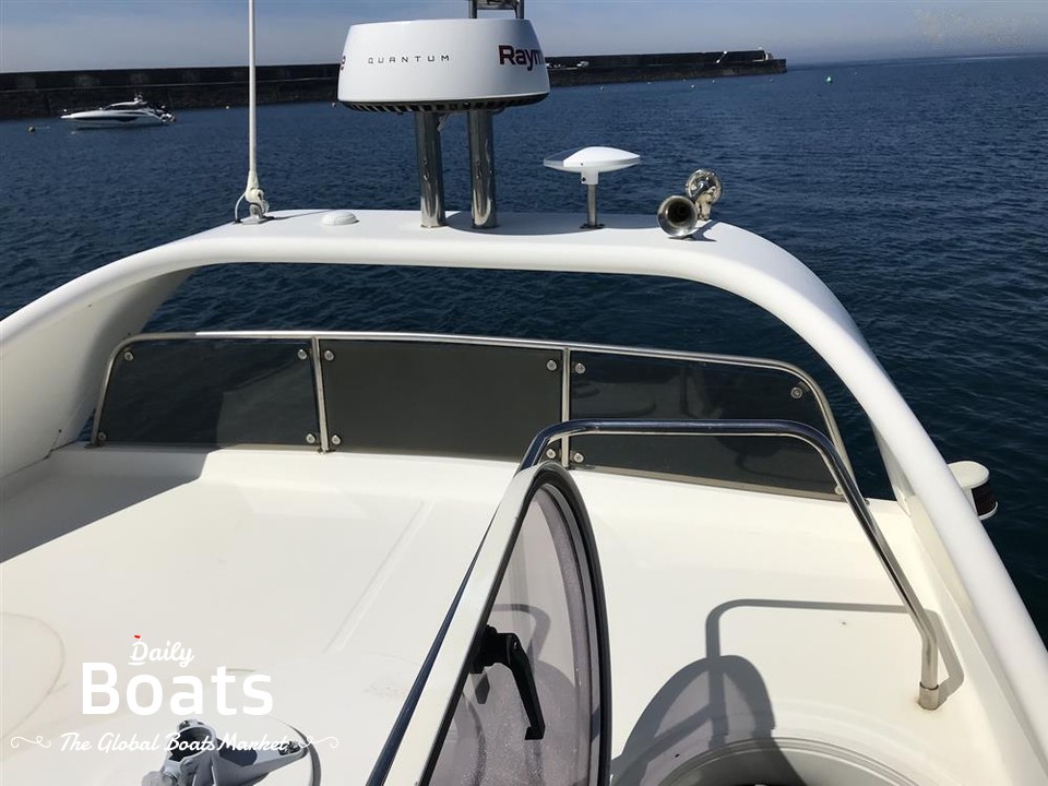 2005 Rodman Boats 38 for sale. View price, photos and Buy 2005 Rodman ...