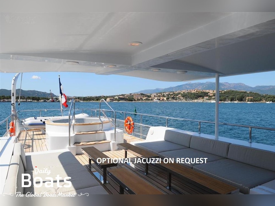 2005 Explorer Trawler 33M for sale. View price, photos and Buy 2005 ...