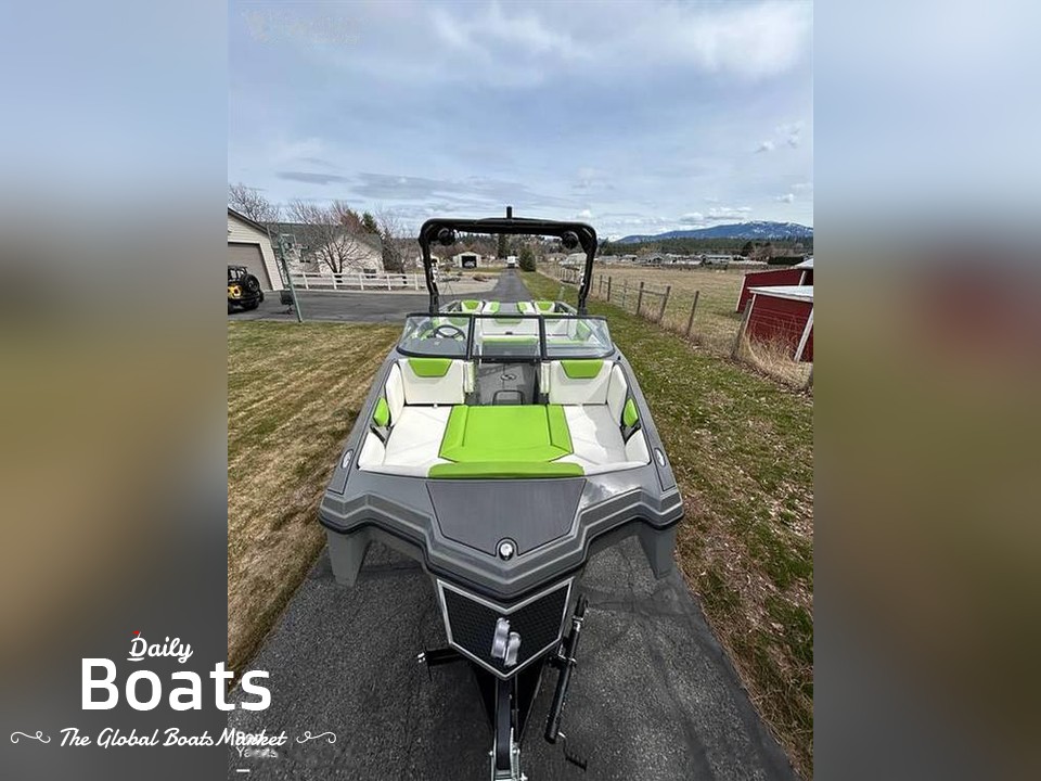 2021 Heyday Wake Boats Wt2 for sale. View price, photos and Buy 2021 ...