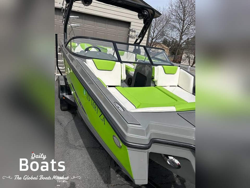 2021 Heyday Wake Boats Wt2 for sale. View price, photos and Buy 2021 ...