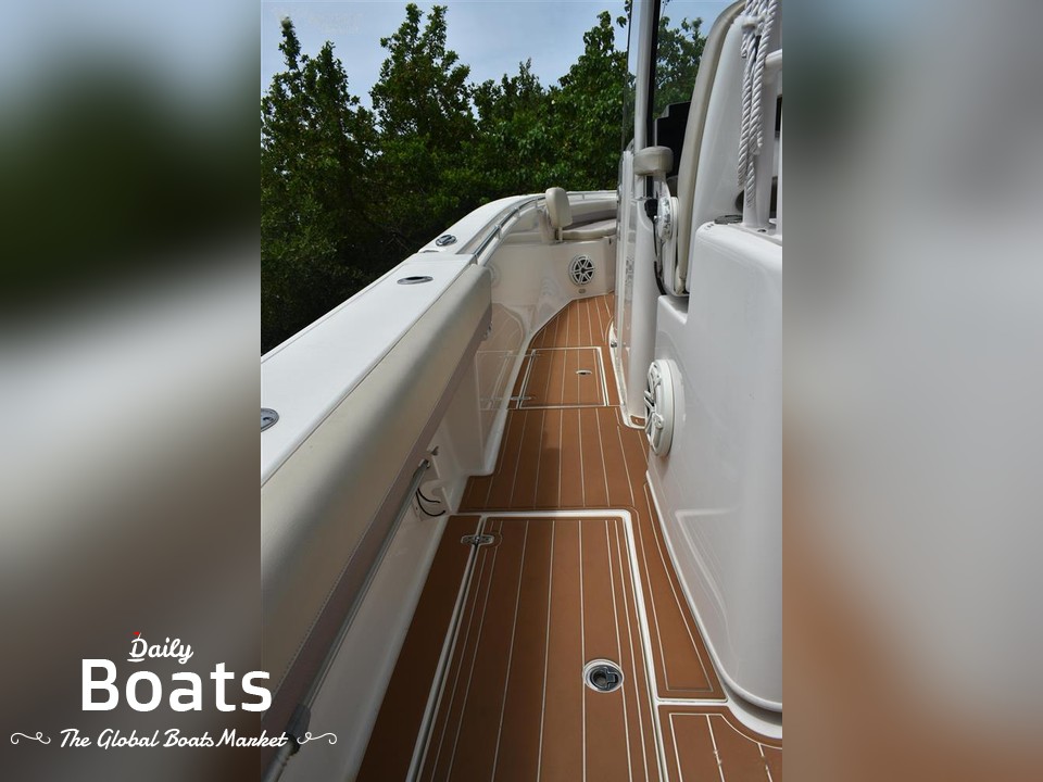 2018 Cobia Boats 344 Cc for sale. View price, photos and Buy 2018 Cobia ...