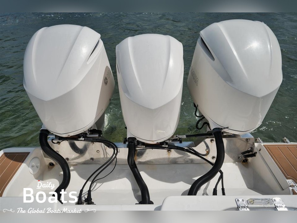 2018 Cobia Boats 344 Cc for sale. View price, photos and Buy 2018 Cobia ...