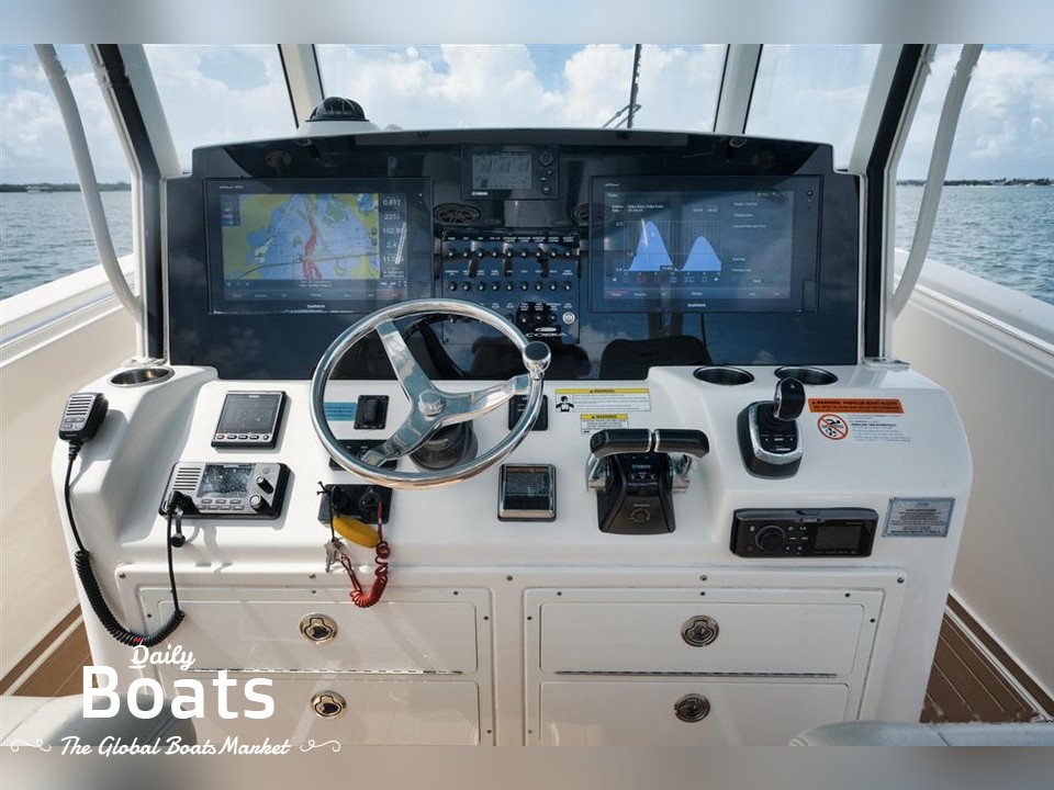 2018 Cobia Boats 344 Cc for sale. View price, photos and Buy 2018 Cobia ...