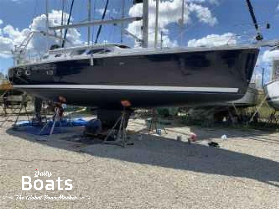 2005 Hunter 41 Ds à vendre. Voir le prix, les photos et Acheter 2005 ...