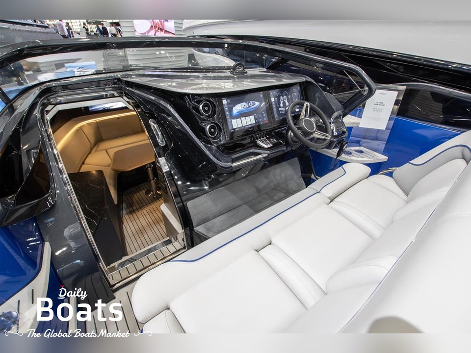 2019 Princess Yachts R35 for sale. View price, photos and Buy 2019 ...