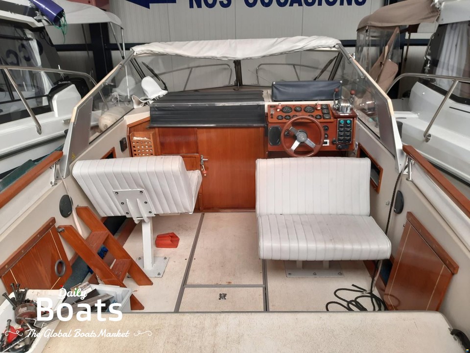 1981 Windy 25 With Twin Engine Gas for sale. View price, photos and Buy ...