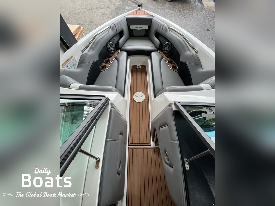 2017 Correct Craft Super Air Nautique 230 for sale. View price, photos ...