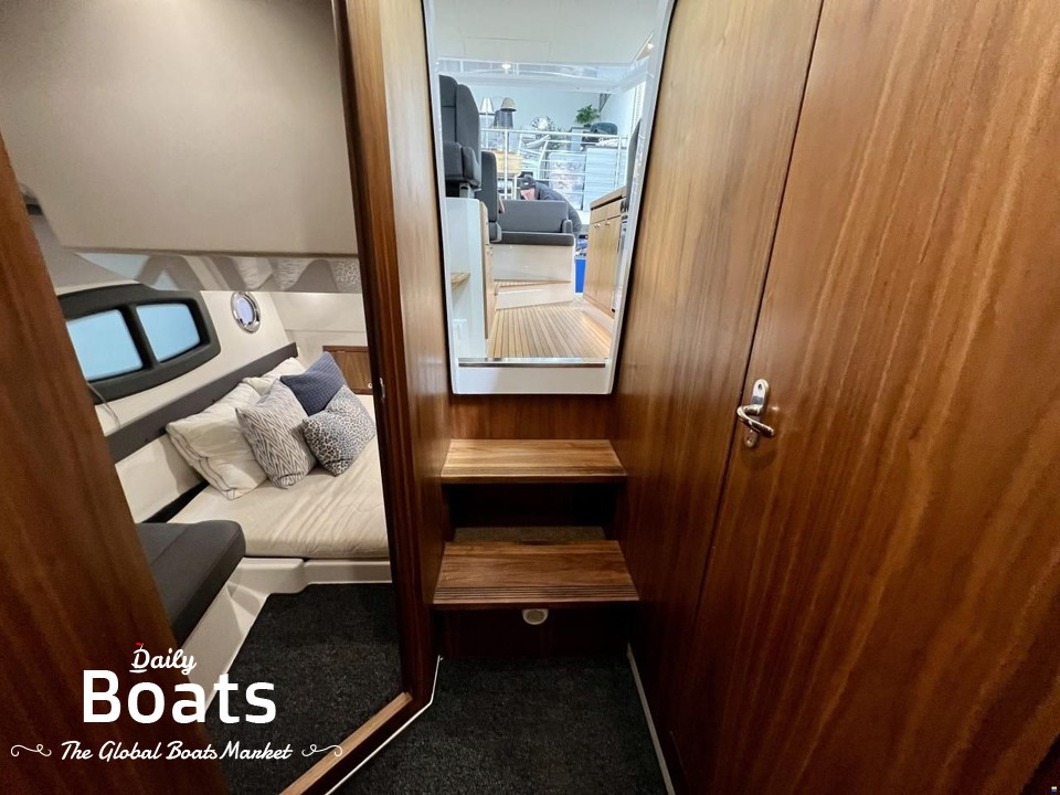 2013 Grandezza 33 Oc for sale. View price, photos and Buy 2013 ...