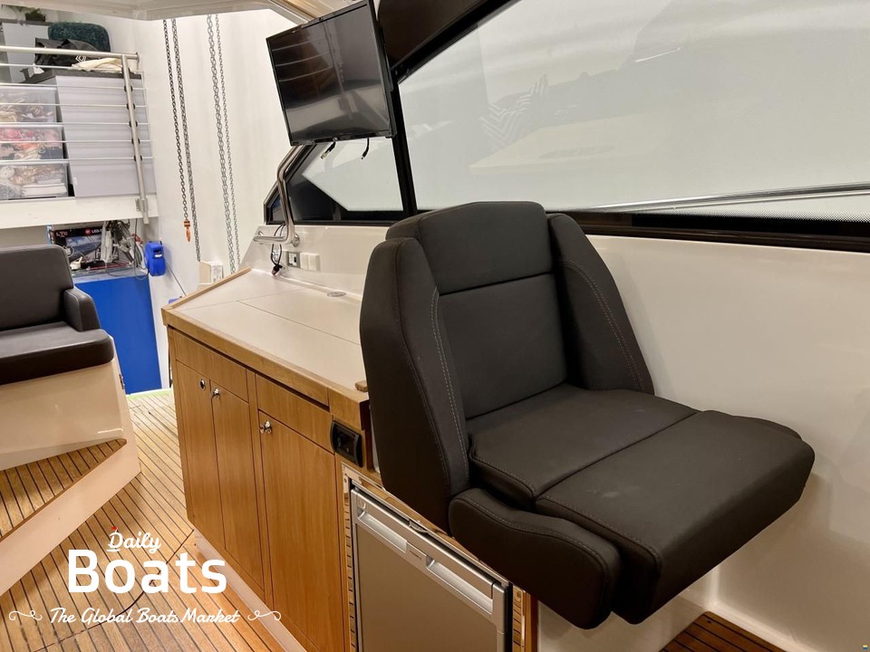 2013 Grandezza 33 Oc for sale. View price, photos and Buy 2013 ...