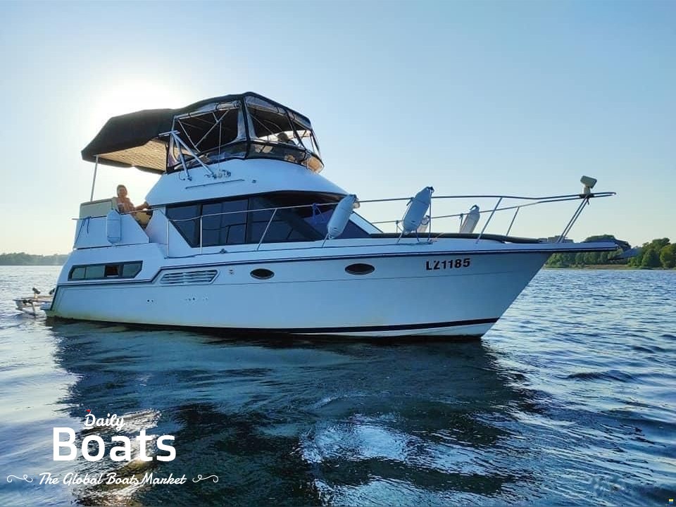 1996 Carver 325 for sale. View price, photos and Buy 1996 Carver 325 ...