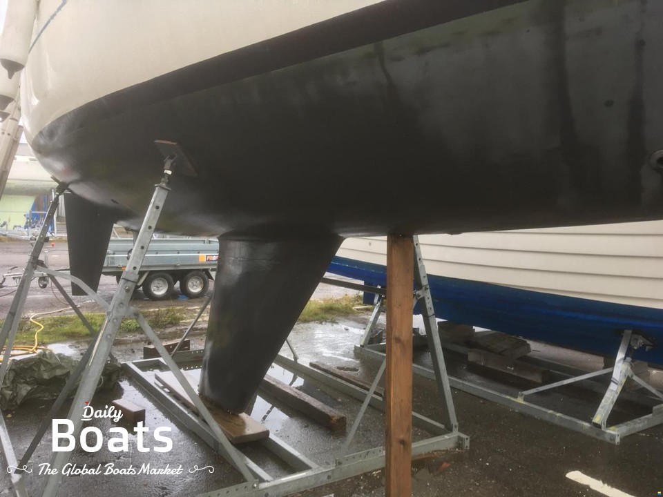 1977 Bianca Yachts Aphrodite 101 for sale. View price, photos and Buy ...