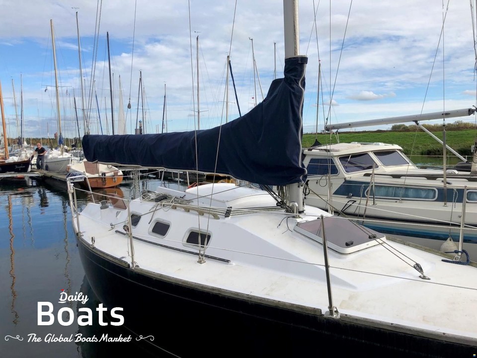 1995 Van de Stadt 26 Dolphin for sale. View price, photos and Buy 1995 ...