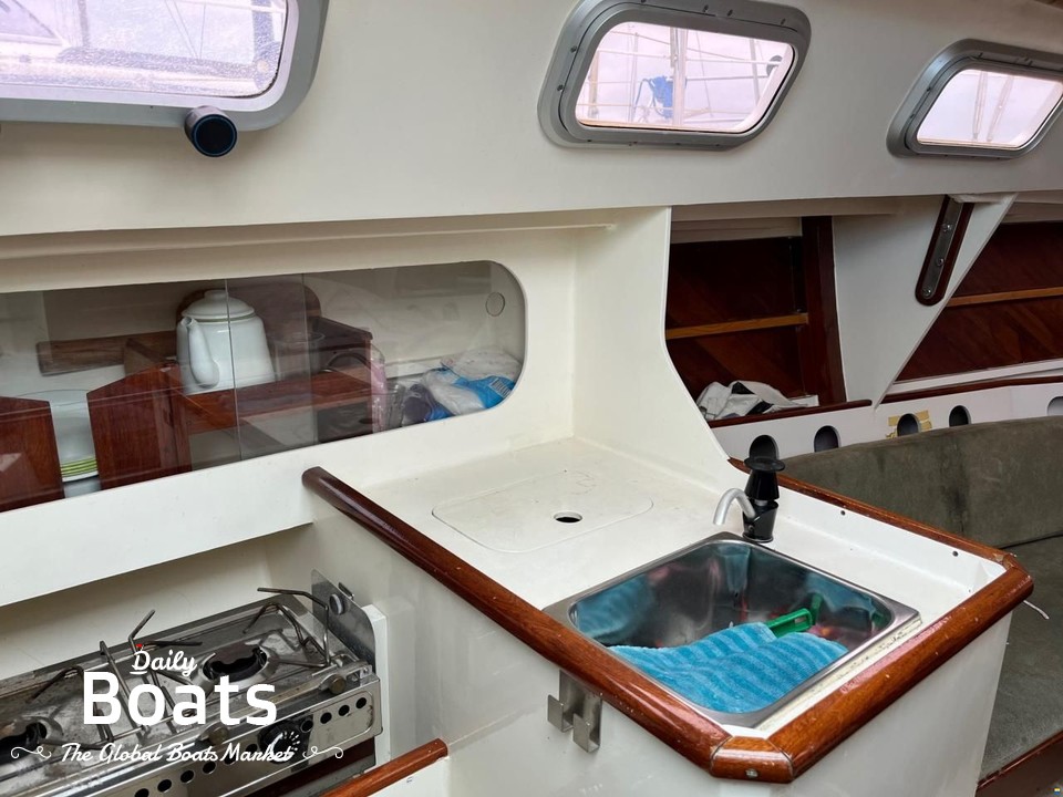 1995 Van de Stadt 26 Dolphin for sale. View price, photos and Buy 1995 ...