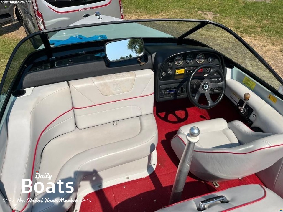 1993 MasterCraft Prostar 190 25 Years Edition for sale. View price ...