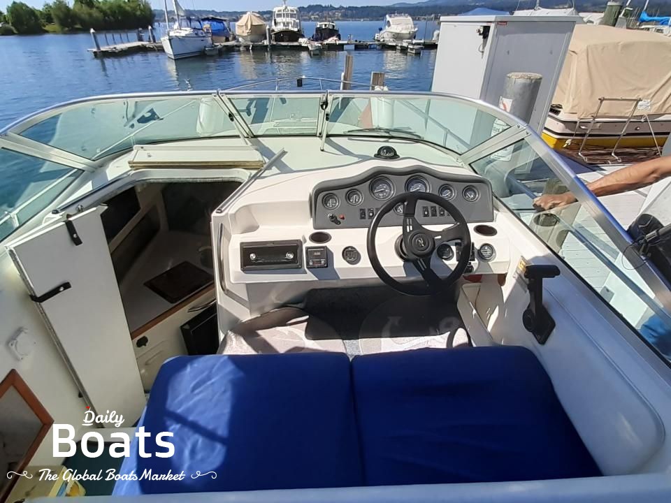 1994 Sea Ray 230 Da for sale. View price, photos and Buy 1994 Sea Ray ...