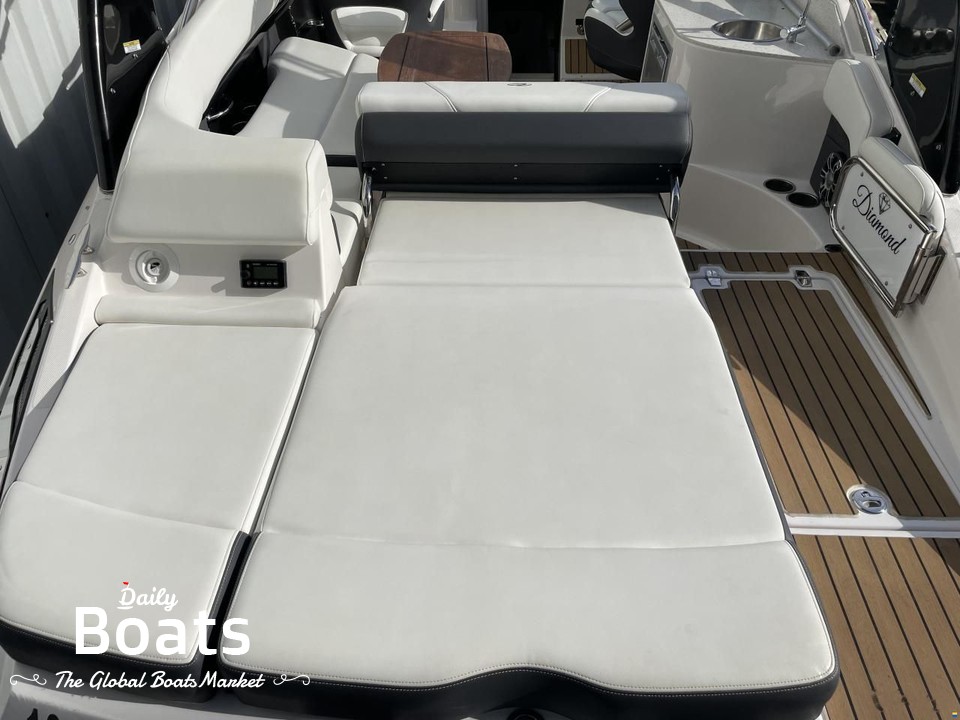 2018 Regal 2550 Cuddy for sale. View price, photos and Buy 2018 Regal ...