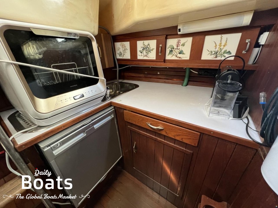 1972 Tyler Boat Co Deb 33 for sale. View price, photos and Buy 1972 ...