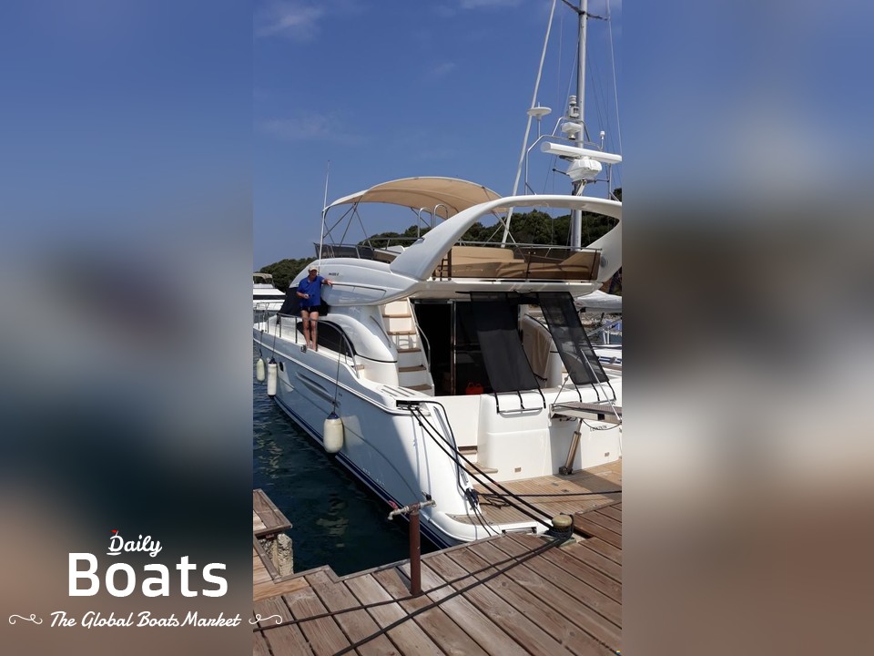 2004 Princess 61 Fuss на продажу. Посмотреть цену, фотографии и Купить ...