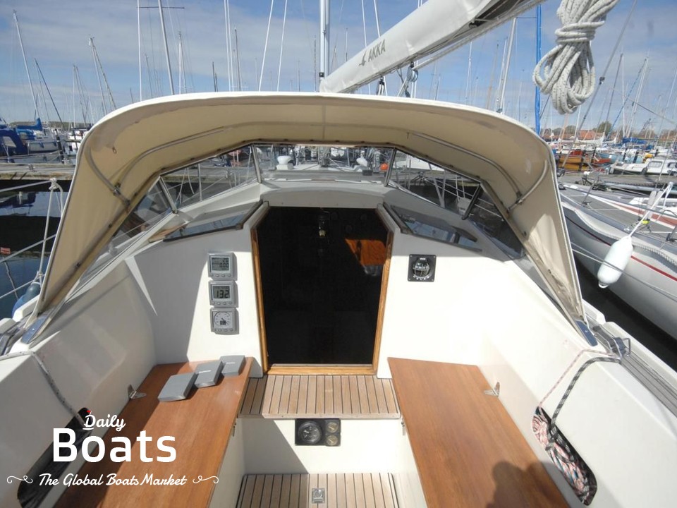 1984 LM Boats Mermaid 315 for sale. View price, photos and Buy 1984 LM ...