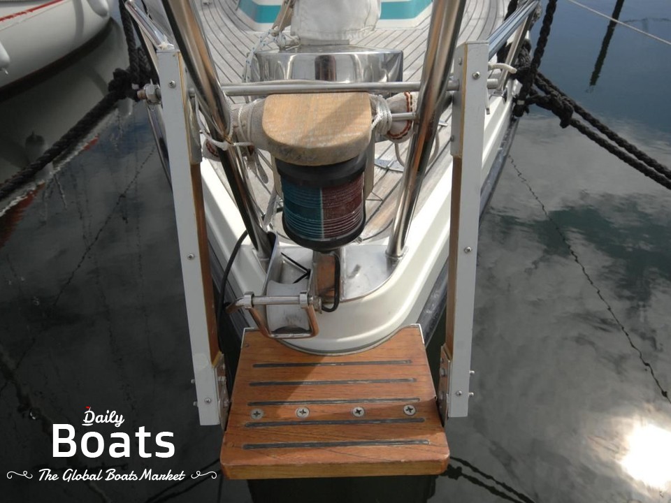 1984 LM Boats Mermaid 315 for sale. View price, photos and Buy 1984 LM ...