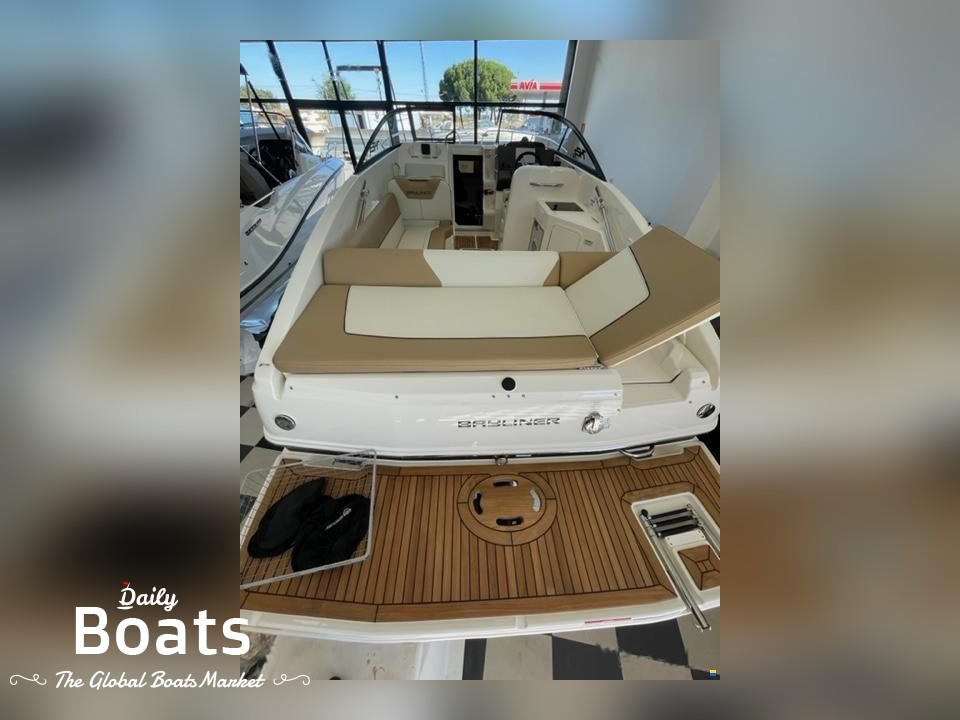 2022 Bayliner 742R for sale. View price, photos and Buy 2022 Bayliner ...